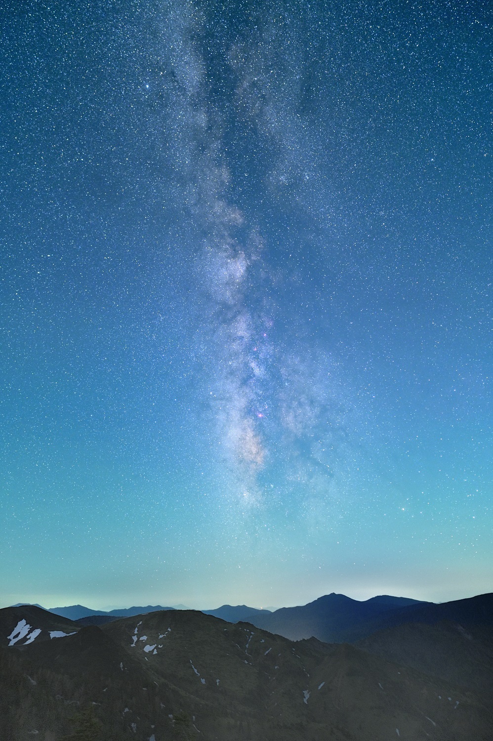 薄明開始直後の天の川銀河: 星三昧